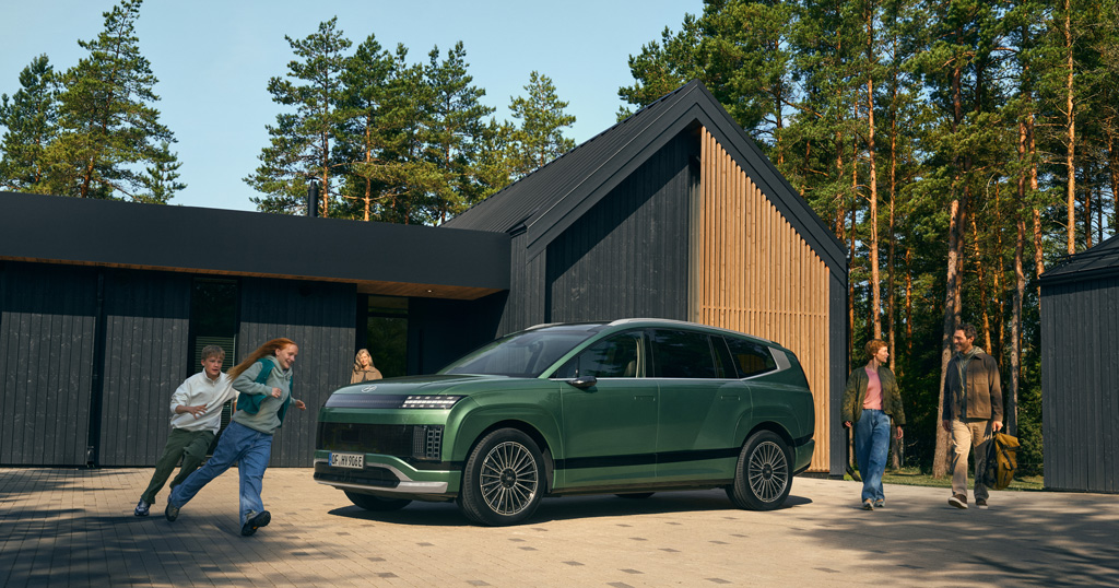 „Hyundai IONIQ 9“. SUV elektromobilis su trimis sėdynių eilėmis